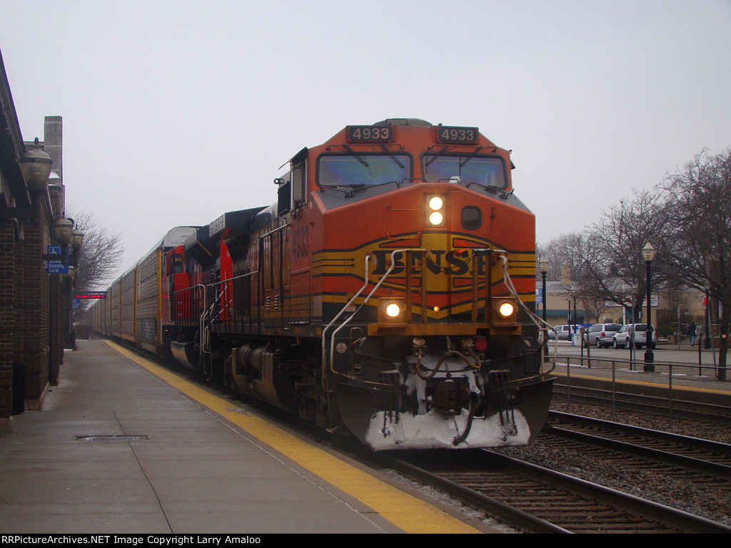 BNSF 4933